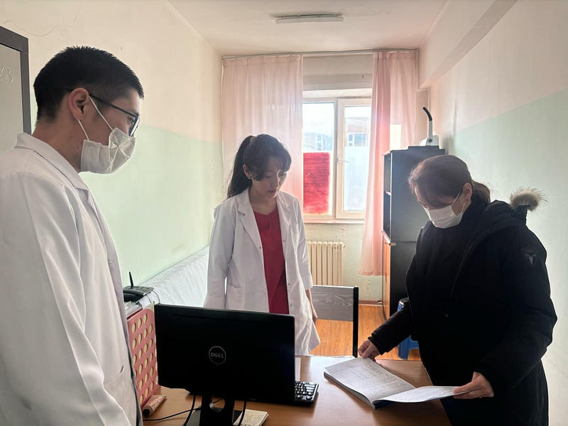 Хүний эрхийн Үндэсний Комиссын ажлын хэсэг Цагдан хорих 461 дүгээр ангид ажиллав